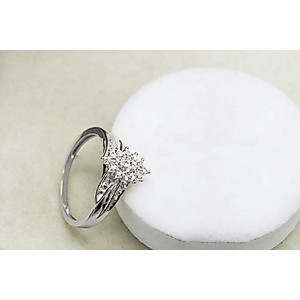 Dazzlingrock Collection 0.10 Carat (ctw) 10K Round White Diamond Ladies Cluster Flower Ring 1/10 CT, White Gold, Size 8.5