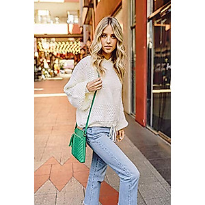 FashionPuzzle Chevron Quilted Medium Crossbody Bag with Tassel Accent (Mustard)