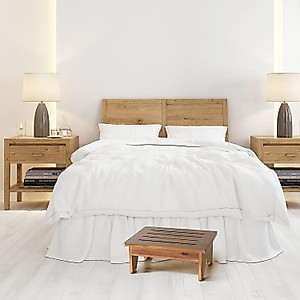 Tinamo One Step Stool for Adults 6.5" - Wooden Step Stools for Bed - 200lbs Safety Stepping Stool Bathroom Aid for Handicap, Elderly, Seniors, Kid, Bathtub, High Beds, Kitchens (Natural, Acacia 6.5H)