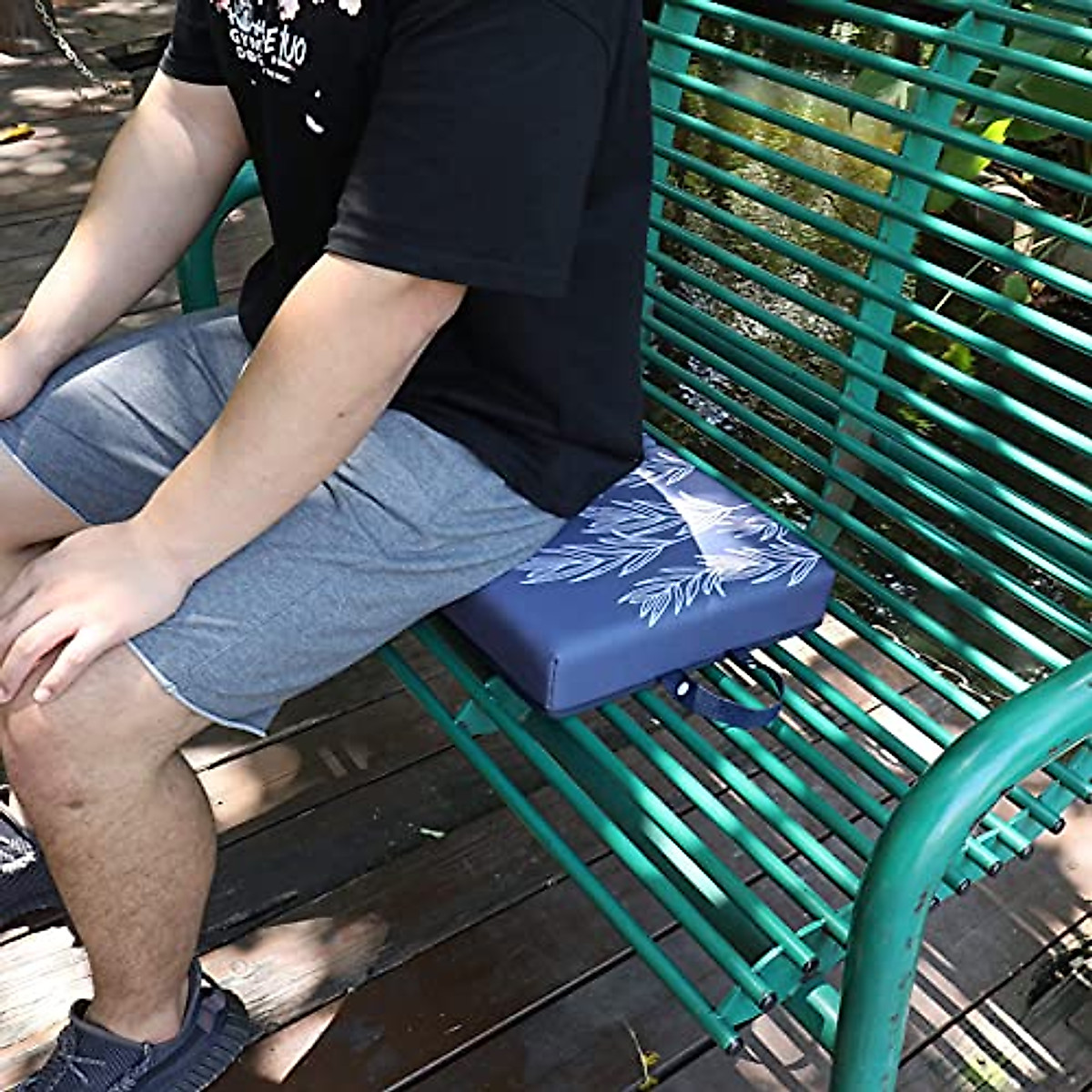 Knee Pads for Men Women Garden Kneeling Pads Extra Thick Knee Pads Memory Foam Kneeling Pad for Bathing Yoga Knee Cushion Foam Kneeling Pad Garden Pads for Kneeling Knee Cushions for Kneeling