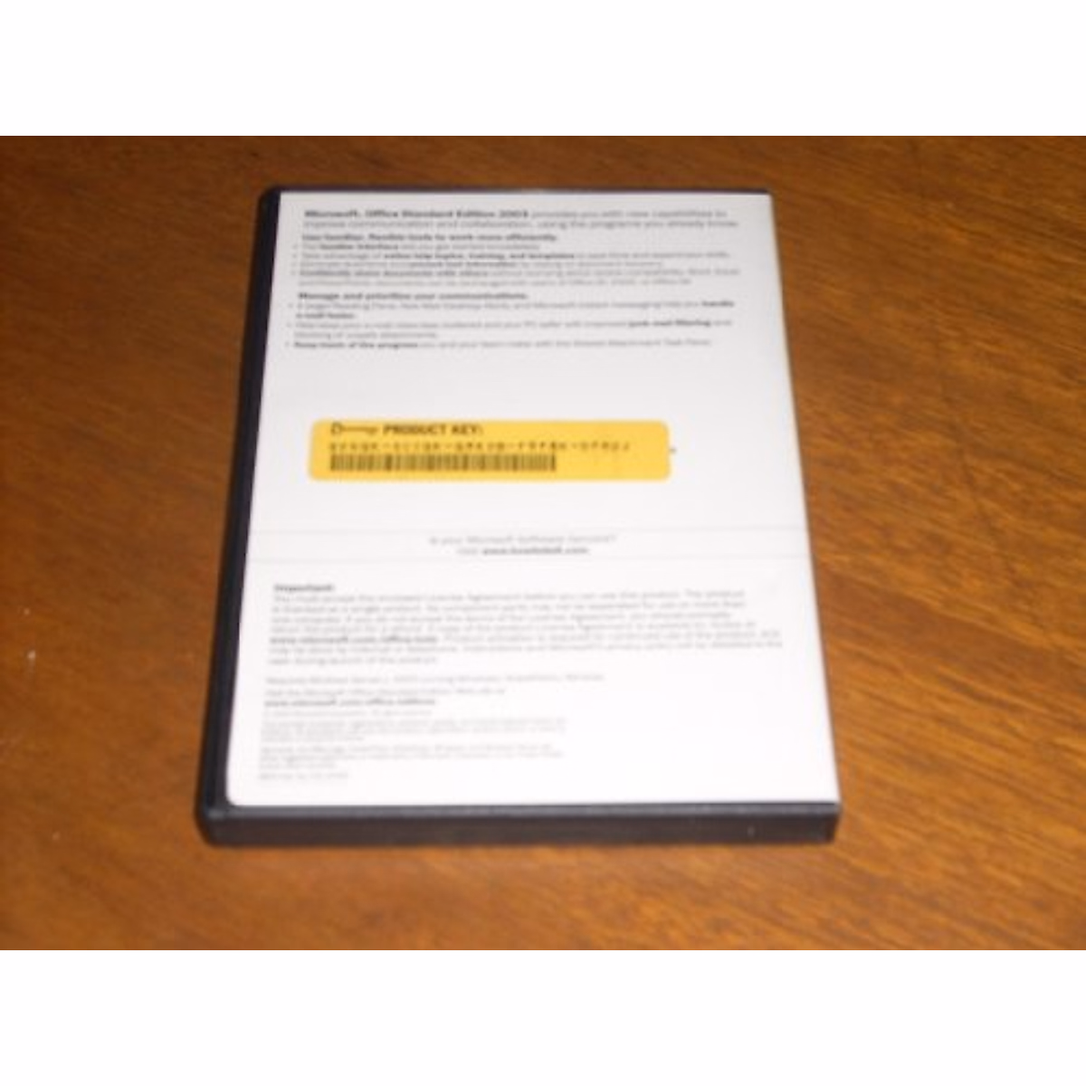 Microsoft Office Standard Edition 2003 Software (2000/XP) CD and User Guide in original clamshell case