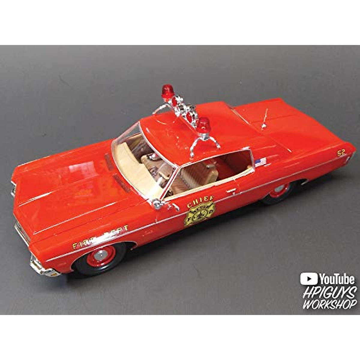 AMT 1970 Chevy Impala Fire Chief 1:25 Scale Model Kit