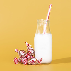 Goetze's Candy Vanilla Caramel Creams - 5 Pound Bag (80 Ounces) - Fresh from the Factory