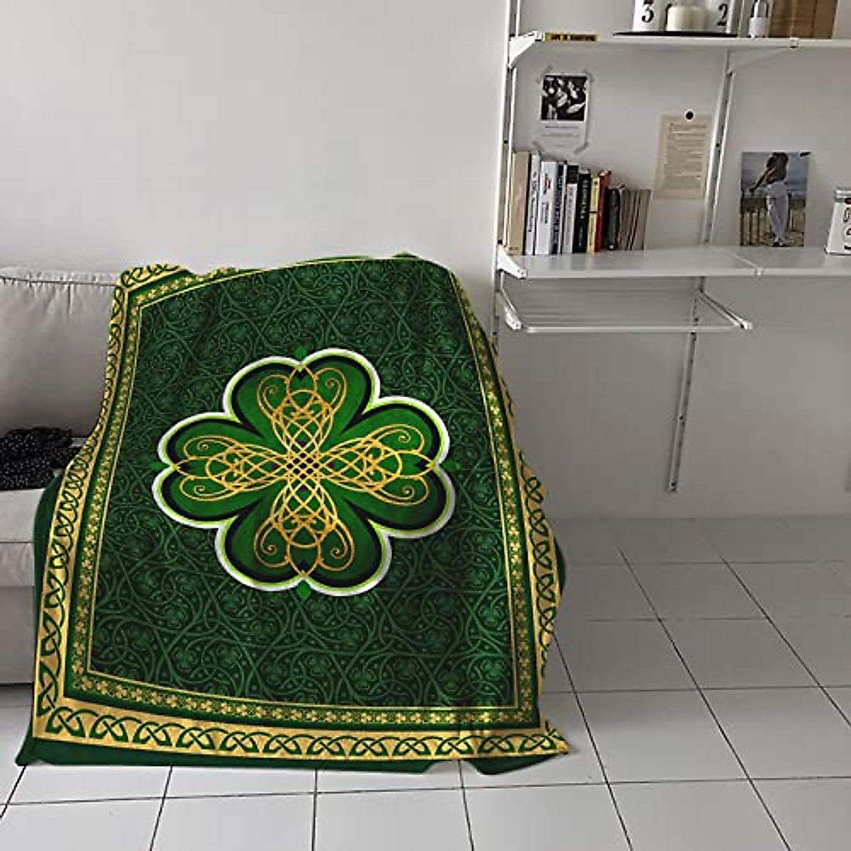 St.Patrick's Day Blanket Flannel Fleece Throw,Four-Leaf Clover Texture Light Weight Soft Cozy Warm Bedroom Throw Blankets 39x49 Inch