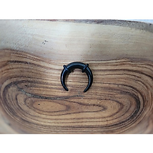 Zaya Body Jewelry 8g 10g 12g 14g Black Steel Pinchers for Ears Septum Horseshoe Gauges