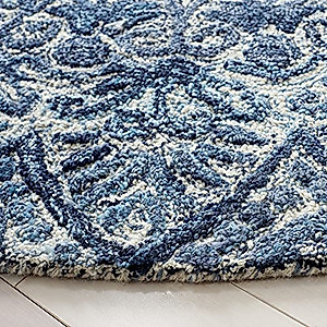 SAFAVIEH Marquee Collection 6' Round Blue/Grey MRQ110N Handmade Mandala Medallion Wool Living Room Dining Bedroom Foyer Area Rug