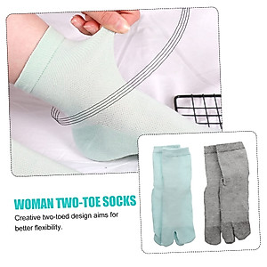 SOIMISS 2 Pairs Two Toe Socks Girl Clothing Sports Clothing Green Slippers for Women No- Show Liner Socks Shoes Big Toe Style Tabi Socks Adorable Socks Toe Socks Wear-Resistant Socks Miss