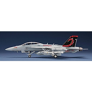 EA-18G Growler USN ECM Aircraft 1/72 Hasegawa