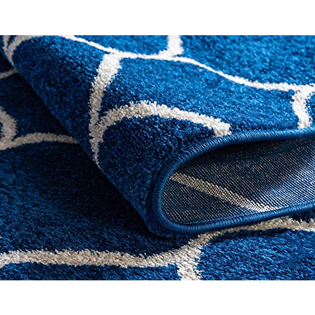 Unique Loom Trellis Frieze Collection Area Rug - Rounded (5' x 8' Oval, Navy Blue/ Ivory)