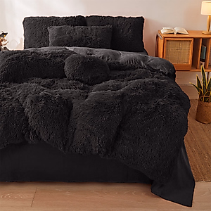 Furry Plush Pillow Covers, Ultra Soft Black Faux Fur, Decorative Bed Pillows, Zipper Closure, Set of 2 (Standard)