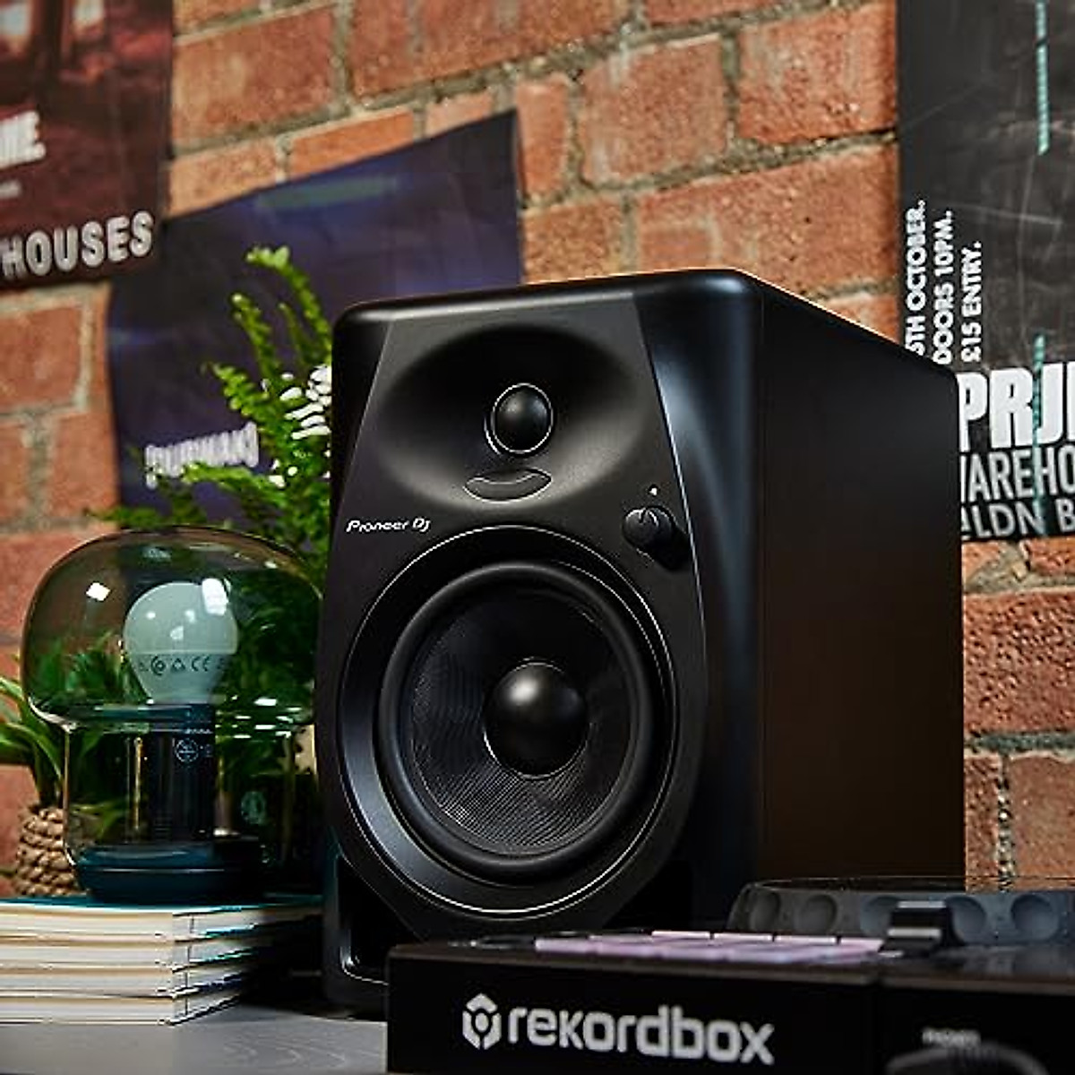 Pioneer DJ DM-50D 5-inch Active Monitor Speaker - Black