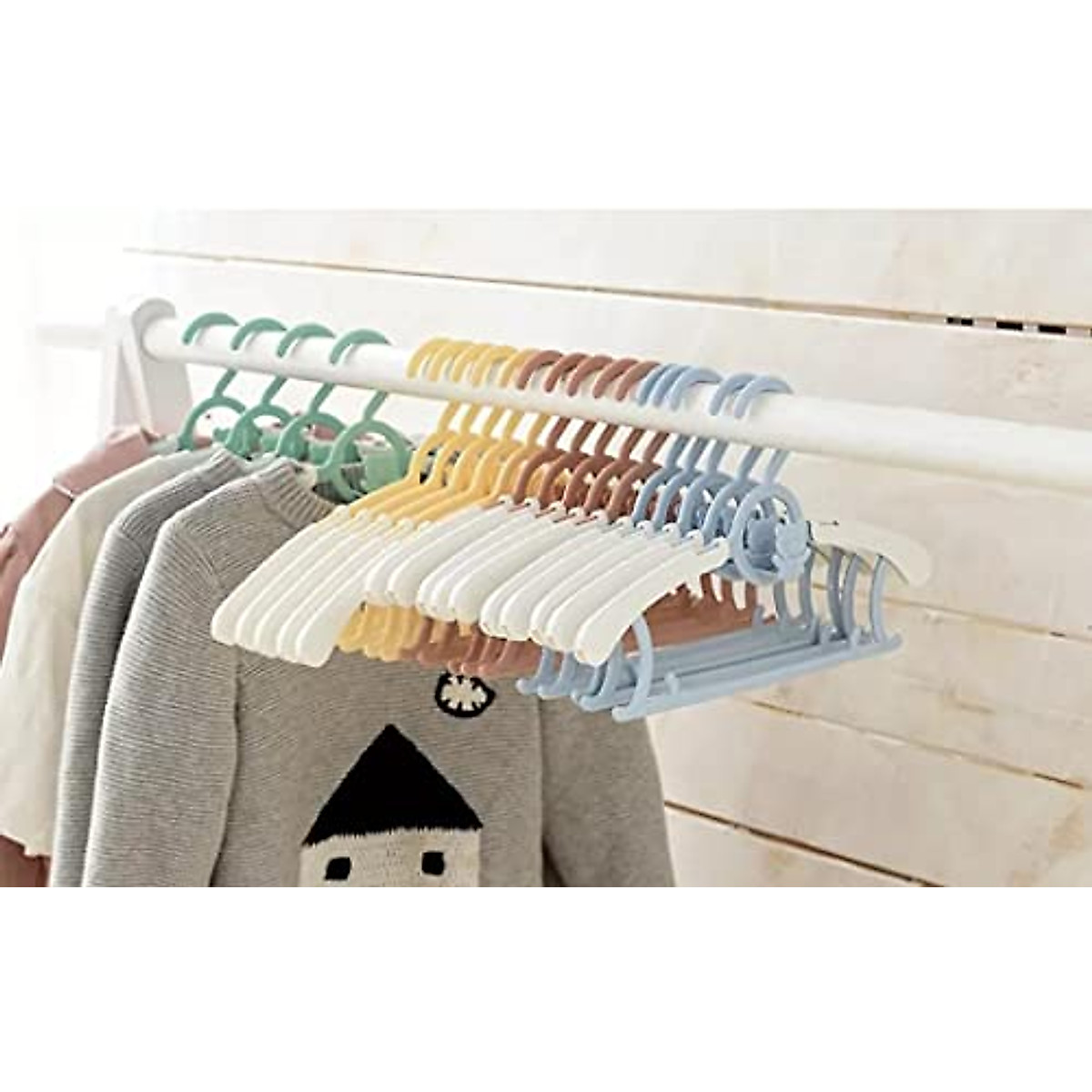 12 Pcs. Children Hangers , 11" - 14" Adjustable de Children Coat Hangers for Baby ,Child Nursery Closet Hangers, Non-Slip and Extendable Laundry Infant Hangers for Newborn Clothes