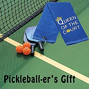 Embroidered Pickleball Towel Gift King/Queen of The Court Pickleball Towel with Clip (Pickleball Queen)