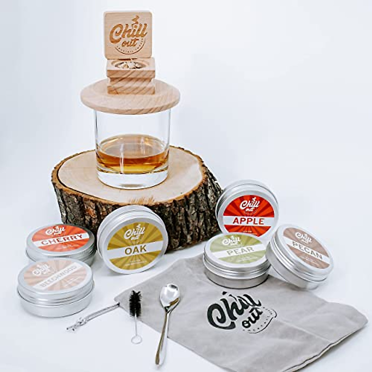 Chill Out Cocktail Smoker Kit with 6 Flavoured Wood Chips | Old Fashioned Bourbon and Whiskey Smoker Infuser Kit | Smoker for Cocktails, Meat, Cheese & More | Gifts for Men