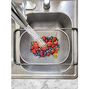 Makerstep Over the Sink Colander Strainer Basket Stainless Steel, For Kitchen Sink with Rubber Grip, Fine Mesh, Large Kitchen Gadgets Tools, Expandable Sink Strainer Home Kitchen Essentials