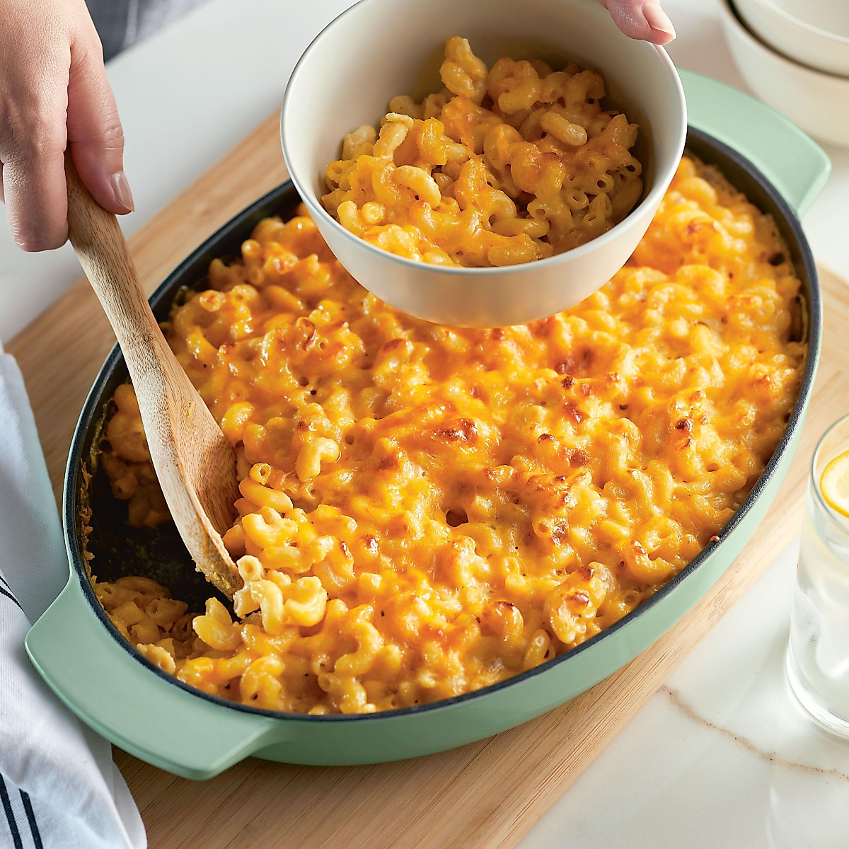 KitchenAid Enameled Cast Iron Au Gratin Oval Roasting Pan, 2.5 Quart, Pistachio