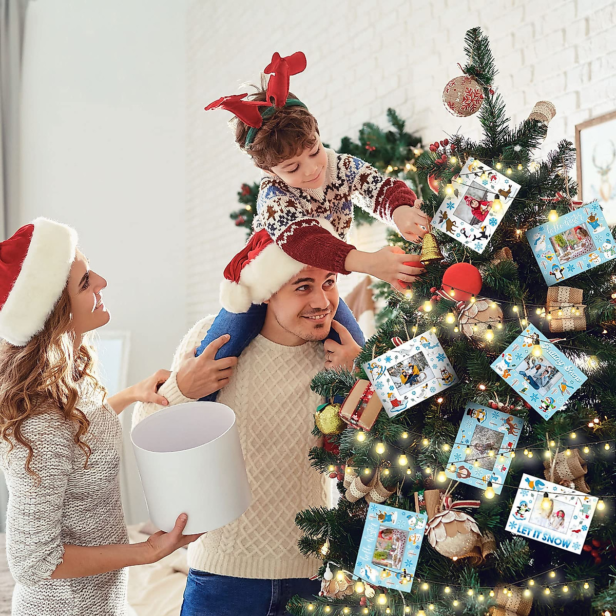 Capoda 24 Pack Winter Picture Craft Kits, Snow DIY Paper Photo Frames Craft for Kids, Falling Snow Craft for Kids Home School Game Activities Winter Christmas Party Favors, 6.3 x 4.7 Inches (Fresh)