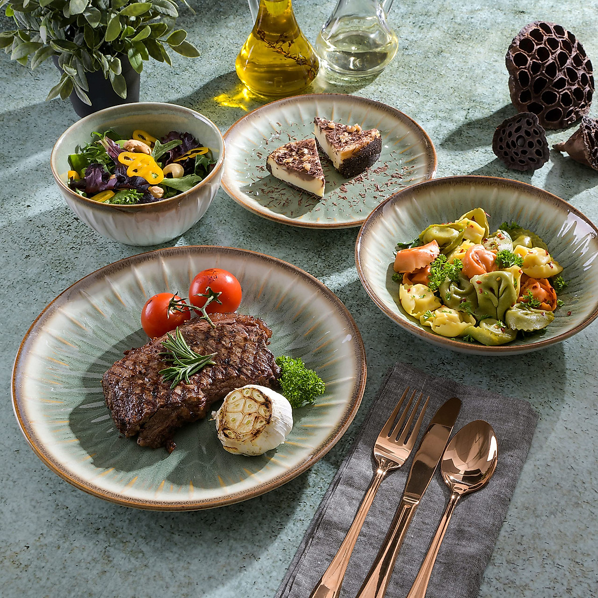 Gibson Elite Mayfair Bay Embossed Double Bowl Dinnerware Set, Service for 4 (16pcs), Green