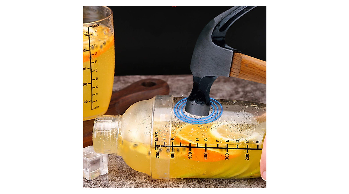 Plastic Cocktail Shaker 24oz - Durable Bar Mixing Tool | ATRDTO