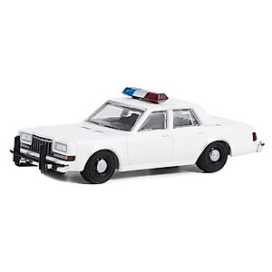 Greenlight 43006-L Hot Pursuit 1980-89 Dodge Diplomat Police White with Light and Push Bars 1/64 Scale