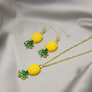 Tropical 2pcs Yellow Ruit Green Leaf Pineapple Earings Pendant Necklace Suit for Women Fashion Dangle Earings Jewellery