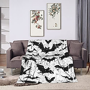 Halloween Bat Throw Blanket Super Soft Warm Bed Blankets for Couch Bedroom Sofa Office Car, All Season Cozy Flannel Plush Blanket for Girls Boys Adults, 50"X40"