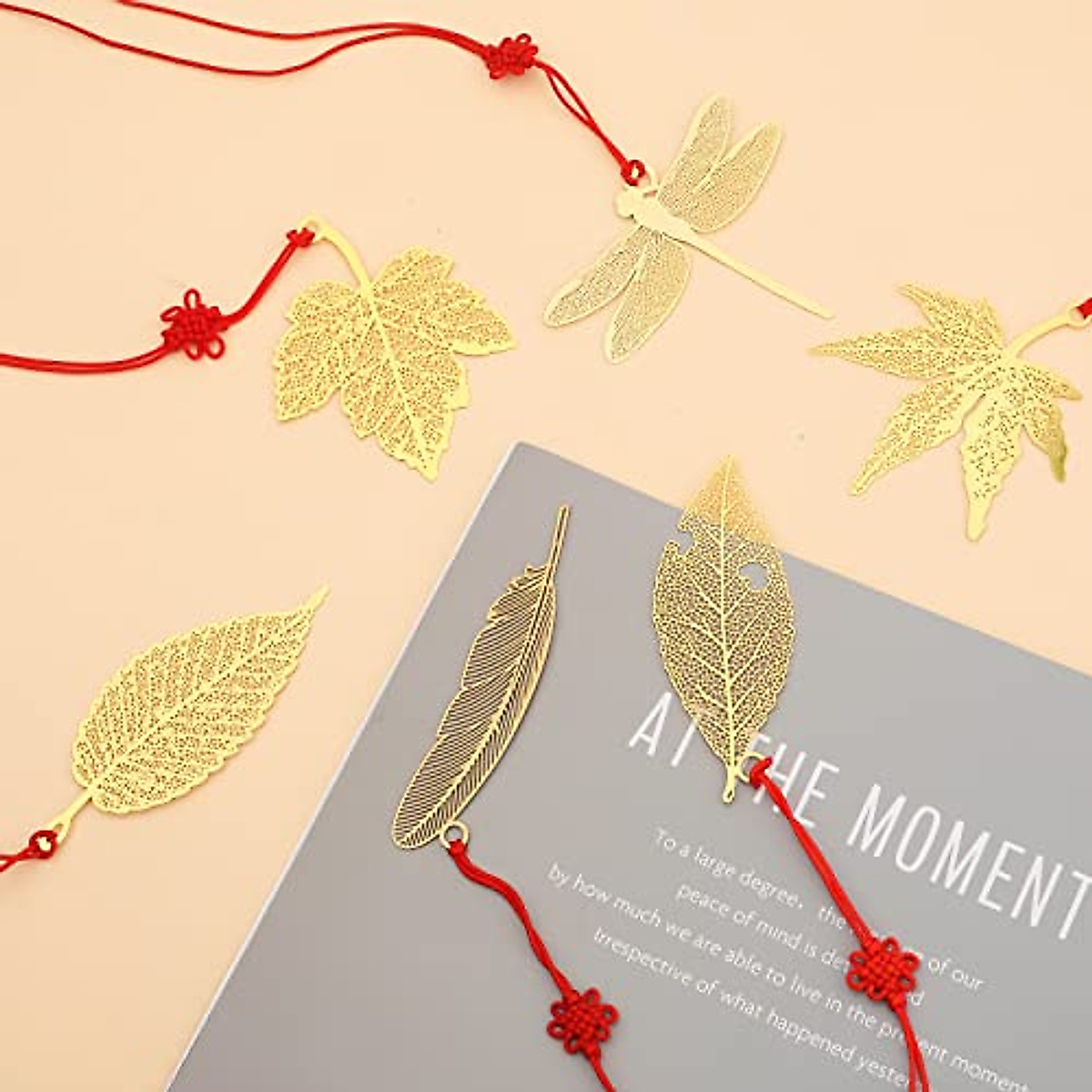 6pcs Metal Bookmarks with Chain, Golden Hollow Bookmark Vintage Exquisite Metal Bookmarks with Red Chinese Knot Hanging String Maple Leaf Dragonfly Feather for Book Lovers Teens Women Men