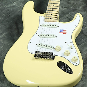 Fender Yngwie Malmsteen Stratocaster, Scalloped Maple Fretboard - Vintage White