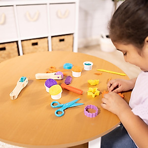 Melissa & Doug Created by Me! Cut, Sculpt, and Roll Modeling Dough Kit With 8 Tools and 4 Colors of Dough - with Stampers, Arts And Crafts For Kids Ages 3+