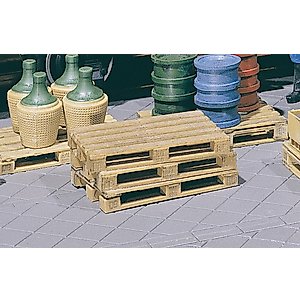 Pola 333201 Pallets 4/G Scale Scenery and Accessories