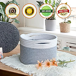 Small Rope Basket small basket Round woven basket with Handle Cute Cotton Basket 9.5 * 9.5 * 7.1 inches Nursery Shelf Small Storage Basket Splicing Grey White Color Design Style Capacity 8.2L