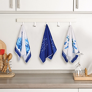 Geyoga 6 Pcs Christmas Kitchen Towels Decor 16 x 24 Inch Absorbent Christmas Tree Dish Towels Xmas Truck Snowman Santa Plaid Hand Tea Towels for Holiday Housewarming Gift(Blue, White,Snowman)