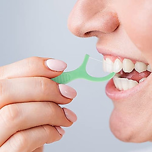 Dental Floss Picks Extra Strong Flosser Pick Toothpicks Fresh Mint 200 Count