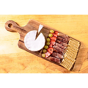 Paddle Cutting Board with Handle By BAESIK GO™- Table Top Food Presentation Tray and Wood Cutting Board - Long Charcuterie Board For Cheese Fruit Meat - Kitchen Food Serving Platter
