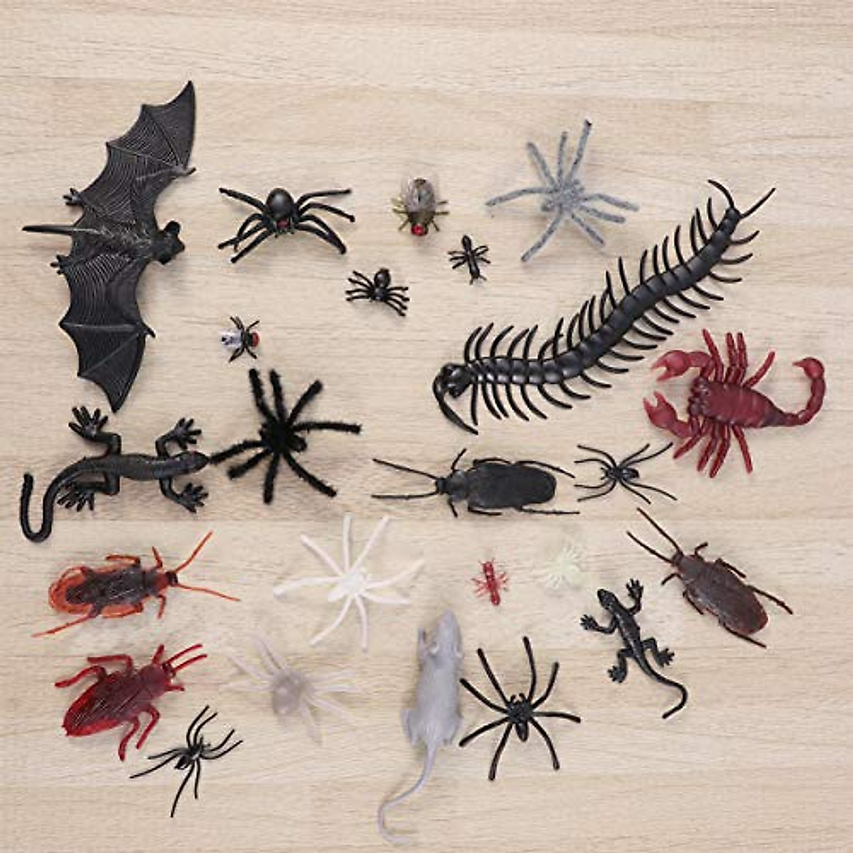 Gadpiparty 582 pcs Set Witch Women Roaches Style Ears Novelty Plastic for Knife Fools Decorations April Bugs Joke Bats Per Spider Mixed Favors Small Scorpions Ghost Skull Party