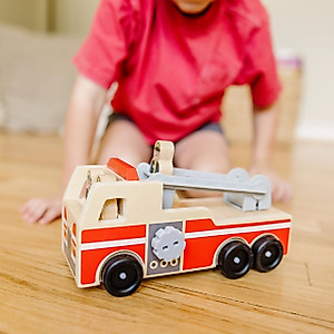 Melissa & Doug Wooden Fire Truck With 3 Firefighter Play Figures - Fire Truck Toys For Kids, Toddler Toy For Pretend Play, Classic Wooden Toys For Kids