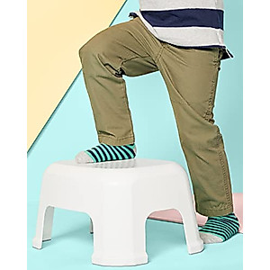 Simple Joys by Carter's Unisex Baby Step Stool, White, One Size