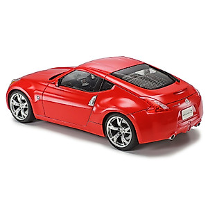 TAMIYA 1: 24 Scale Nissan 370z (Book)