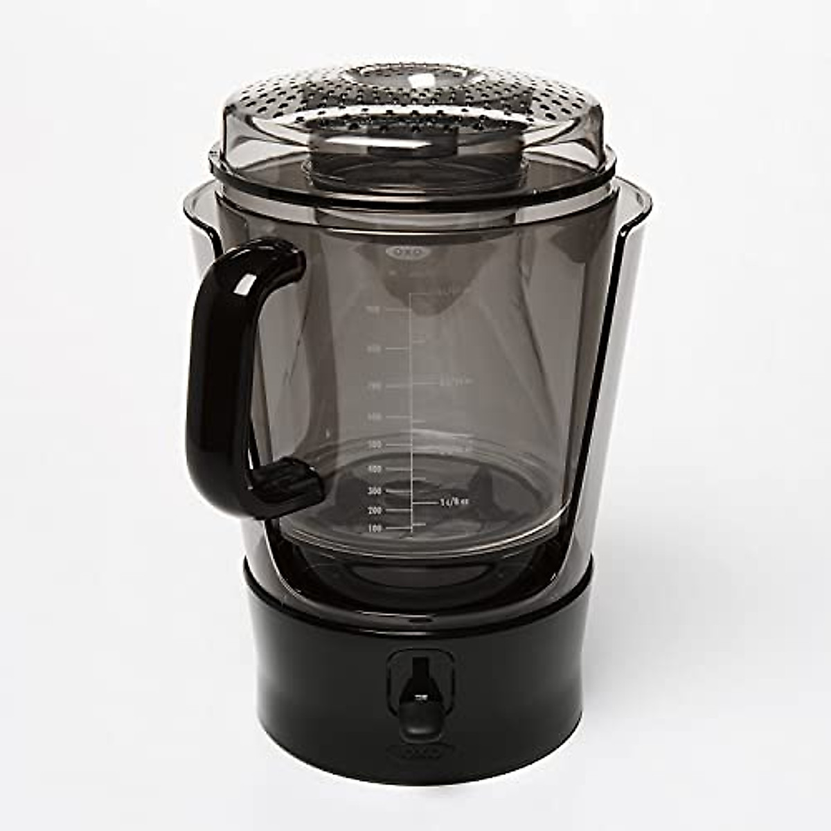 OXO Good Grips Cold Brew Coffee Maker (32 ounces) with 50 Paper Filters