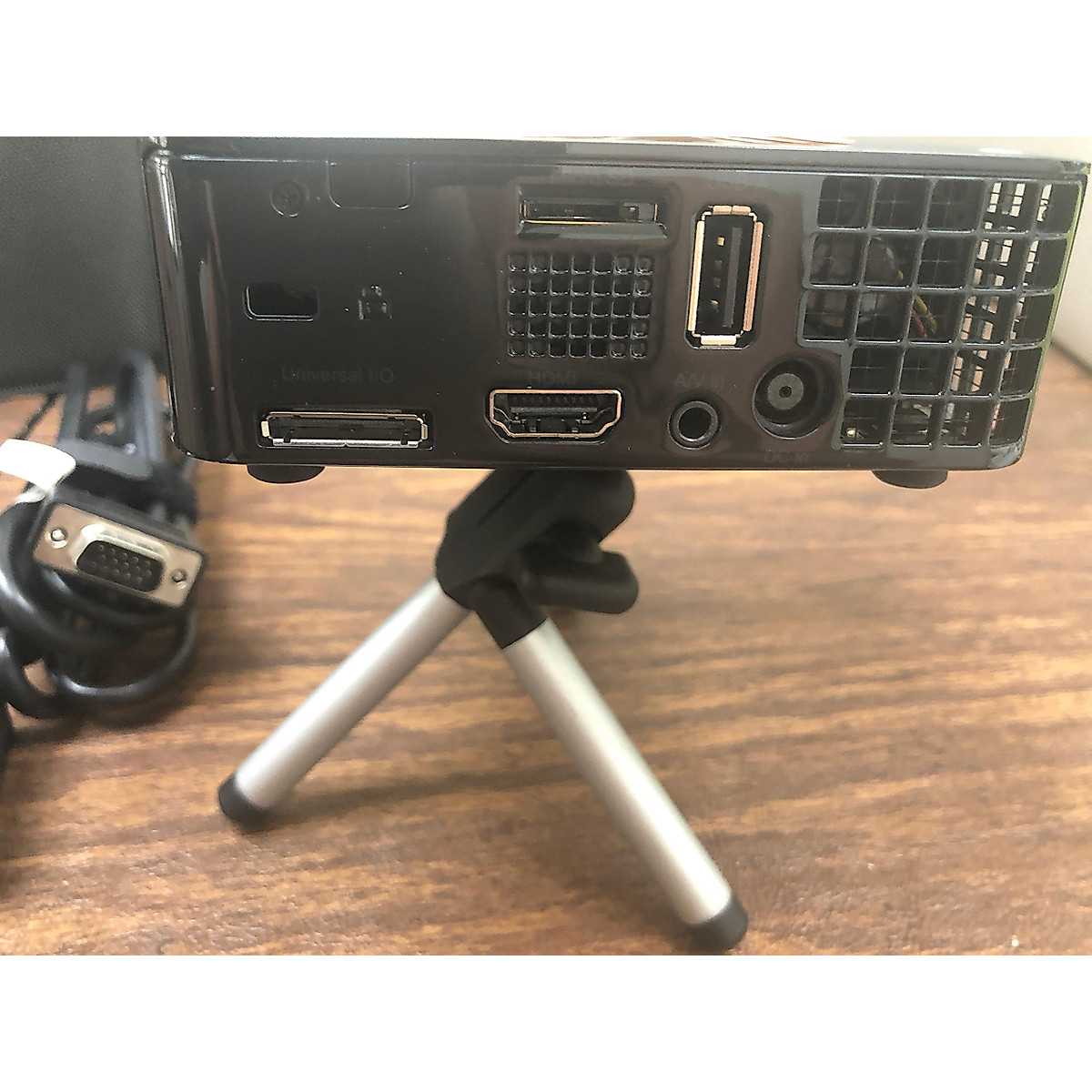 Dell M110 Ultra-Mobile Projector