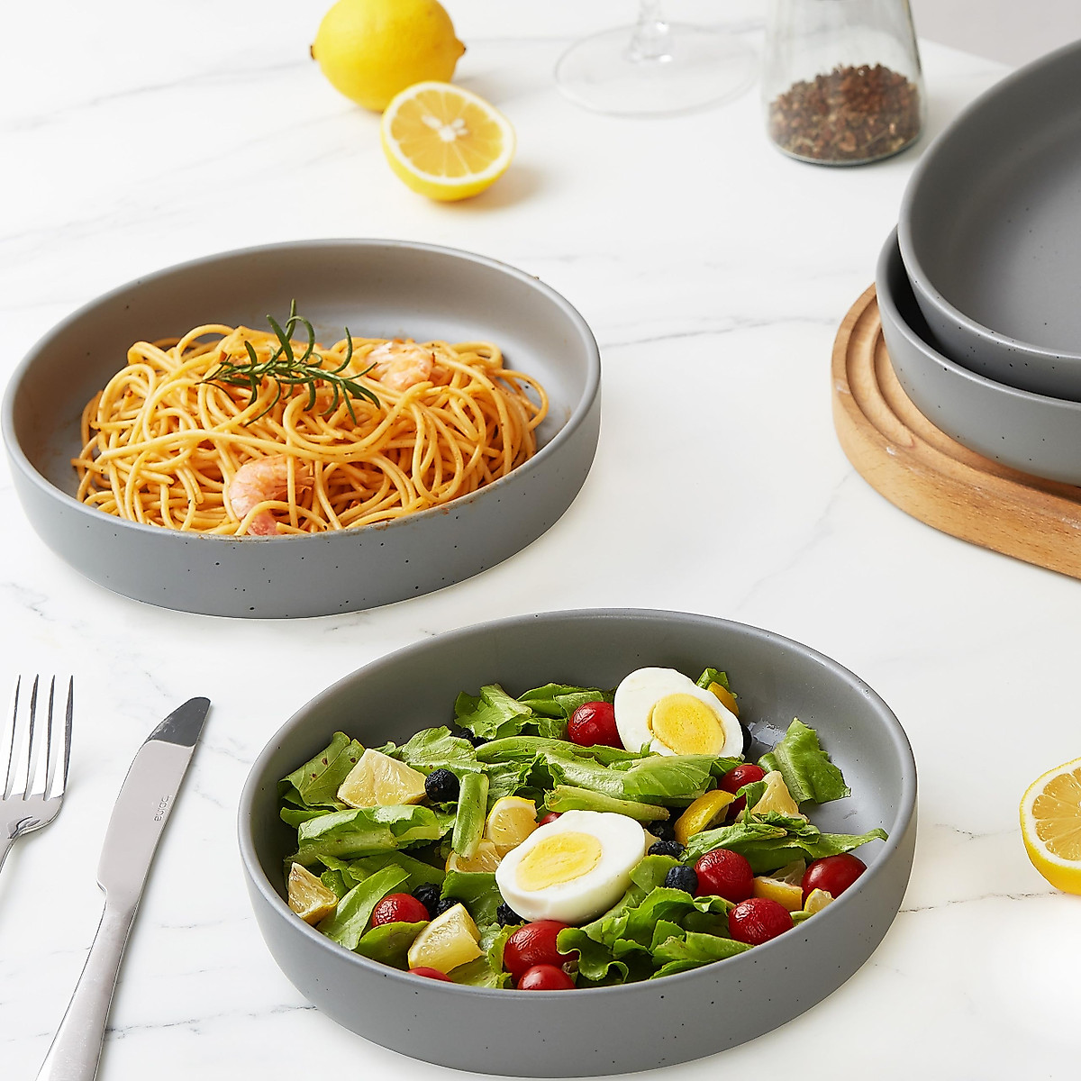 famiware 8.5" Pasta Bowls Set of 4, Dawn Speckled Bowl for Kitchen, Stoneware Dinner Bowl Set for Christmas, Thanksgiving, Microwave Dishwasher Safe, Dark Gray