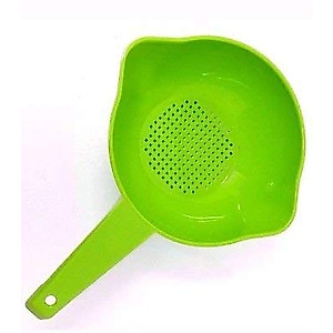 Tupperware Small 1 Quart Colander with Handle in Apple