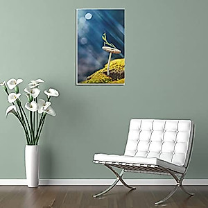 Praying Mantis on Mushroom Insects Canvas Poster Bedroom Decor Sports Landscape Office Room Decor Gi Posters Wall Art Painting Canvas Gift Living Room Prints Bedroom Decor Poster Artworks 16x24inch(40
