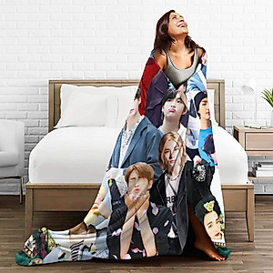 Blanket Stray Kids Hyunjin Ultra-Soft Micro Fleece Throw Blankets Beach Blankets Decoration Gift for Decor Home Sofa,Office,DormitoryBed car Camp Couch All Seasons