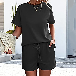 Women's Spring and Summer Pure Color Round Collar Leaf Edge Short Sleeved Shorts Casual Suit Black