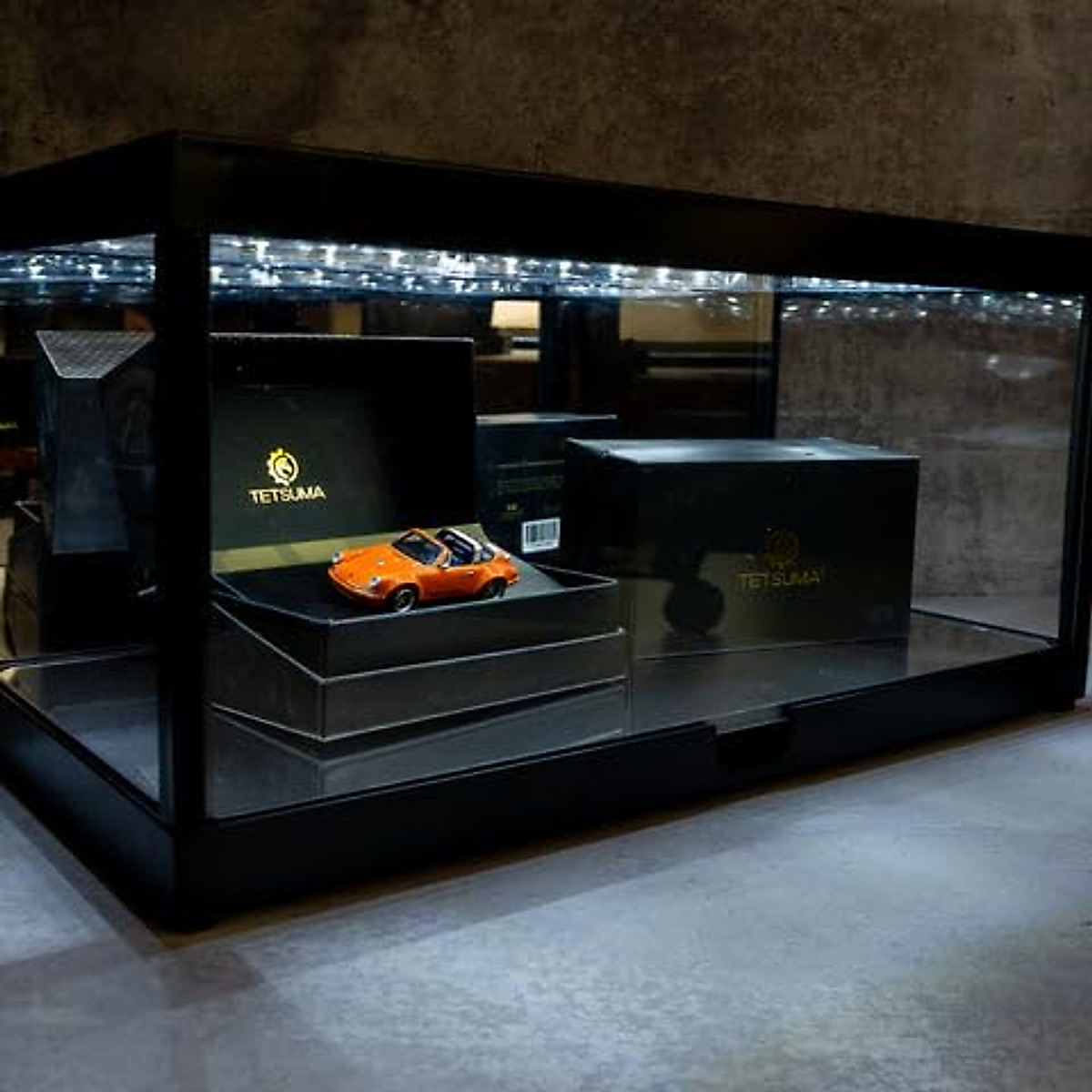 White Collectible Display Show Case Illumicase+ with LED Lights & Mirror Base & Back for 1/64 1/43 1/32 1/24 1/18 Scale Models by Illumibox MJ7710 MW