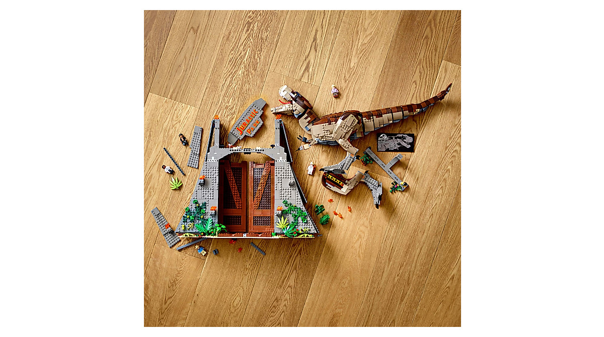LEGO Jurassic Park T. rex Rampage Building Kit