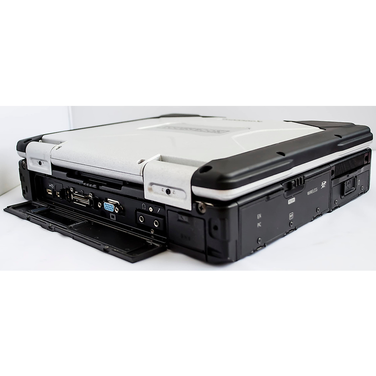 Panasonic Toughbook CF-31 MK5, Intel i5-5300U 2.3GHz, 13.1 LED Touchscreen, 8GB, 256GB SSD, Windows 11 Pro, WiFi, Bluetooth, 4G LTE