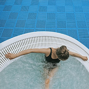 wiiiw 9 Pack Interlocking Rubber Floor Tiles Soft Non-Slip Outdoor Shower Mat with Drainage Holes for Slippery Areas, 12"×12" Blue