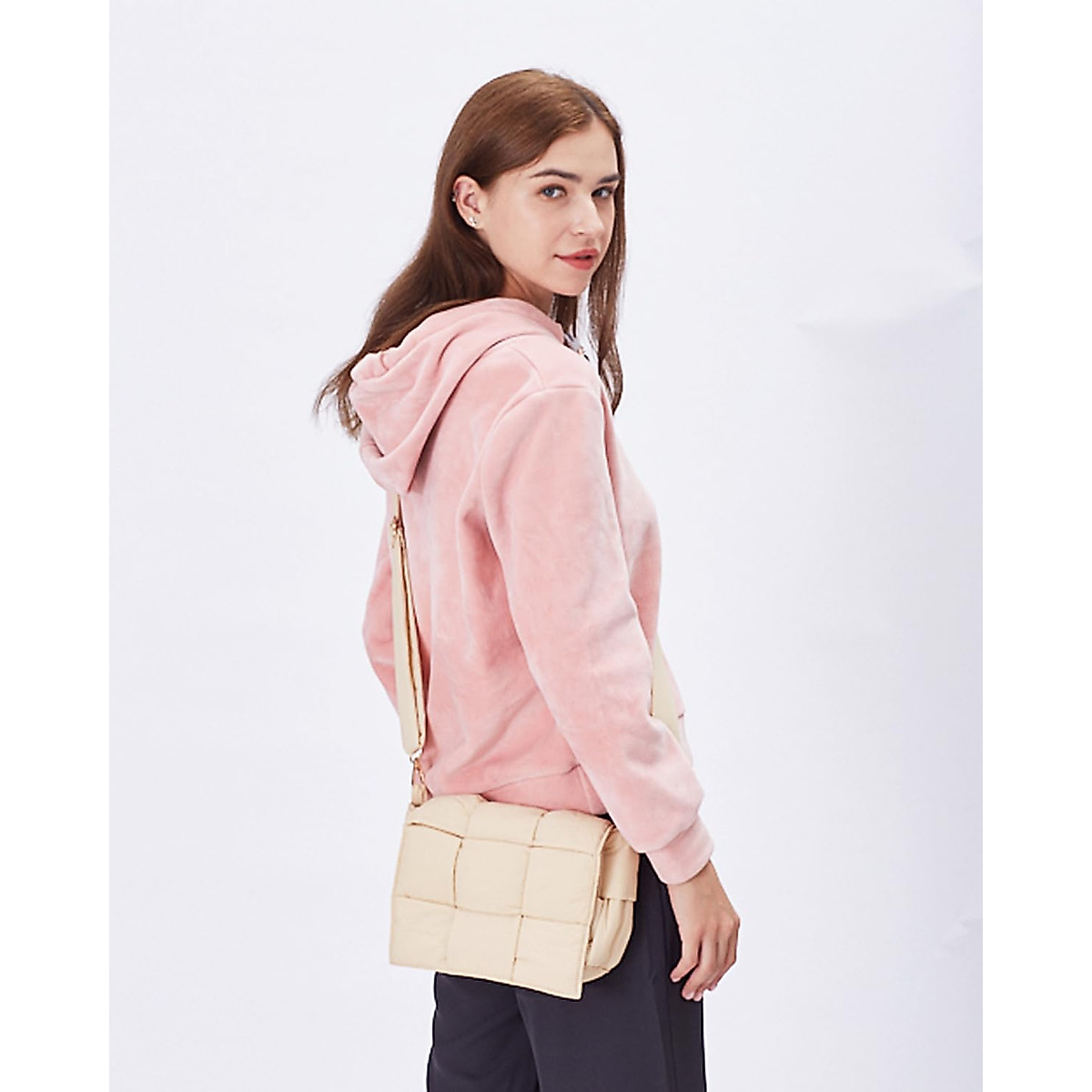 HIYOLALA Lightweight Puffer Tote Bag for Women Cute Puffy Purse (Beige)